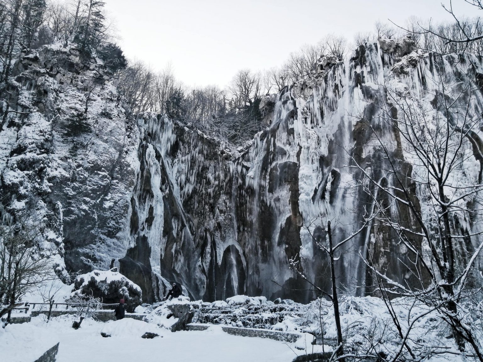 Zimski vikend na Plitvicama – Sve što moraš znati • Travelina