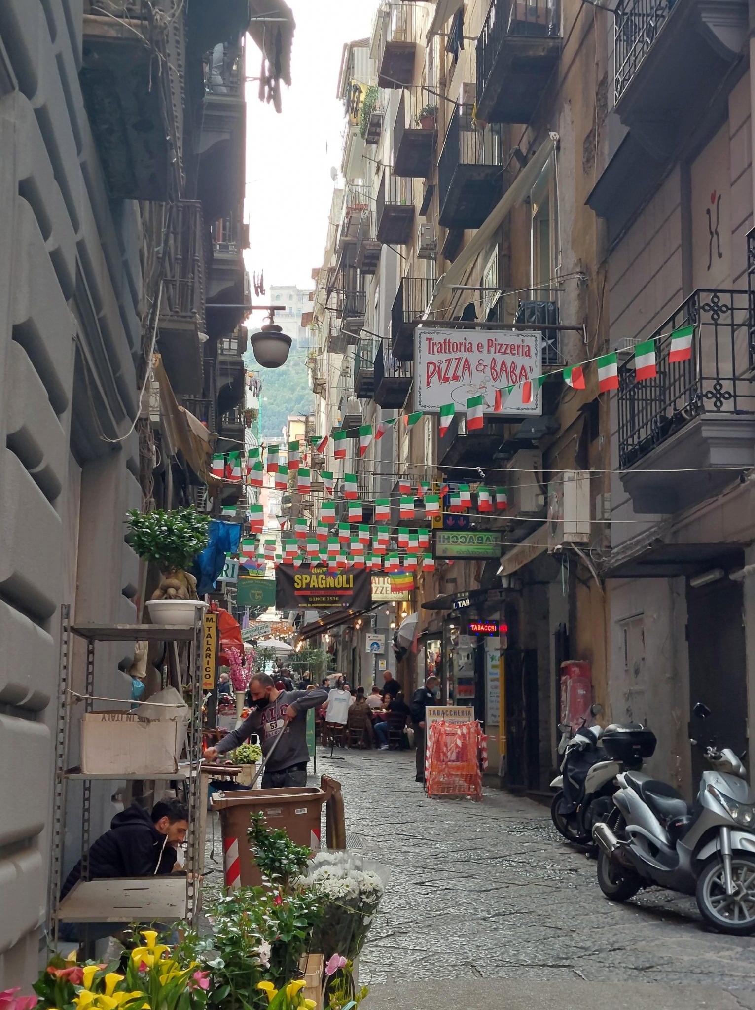 NAPULJ: vodič za vikend bijeg u Italiju + vulkan Vezuv • Travelina