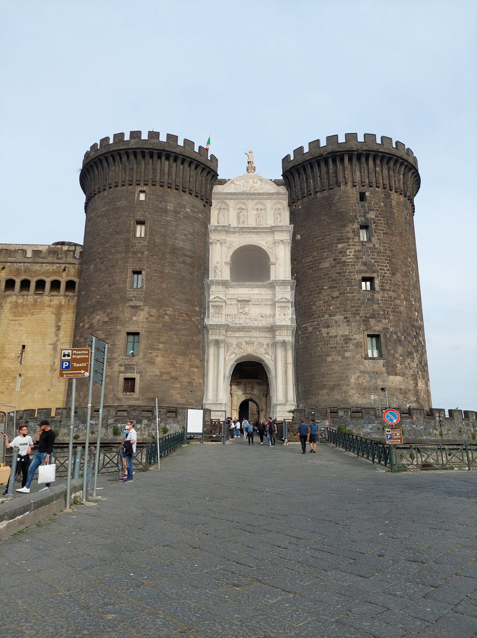 NAPULJ: vodič za vikend bijeg u Italiju + vulkan Vezuv • Travelina