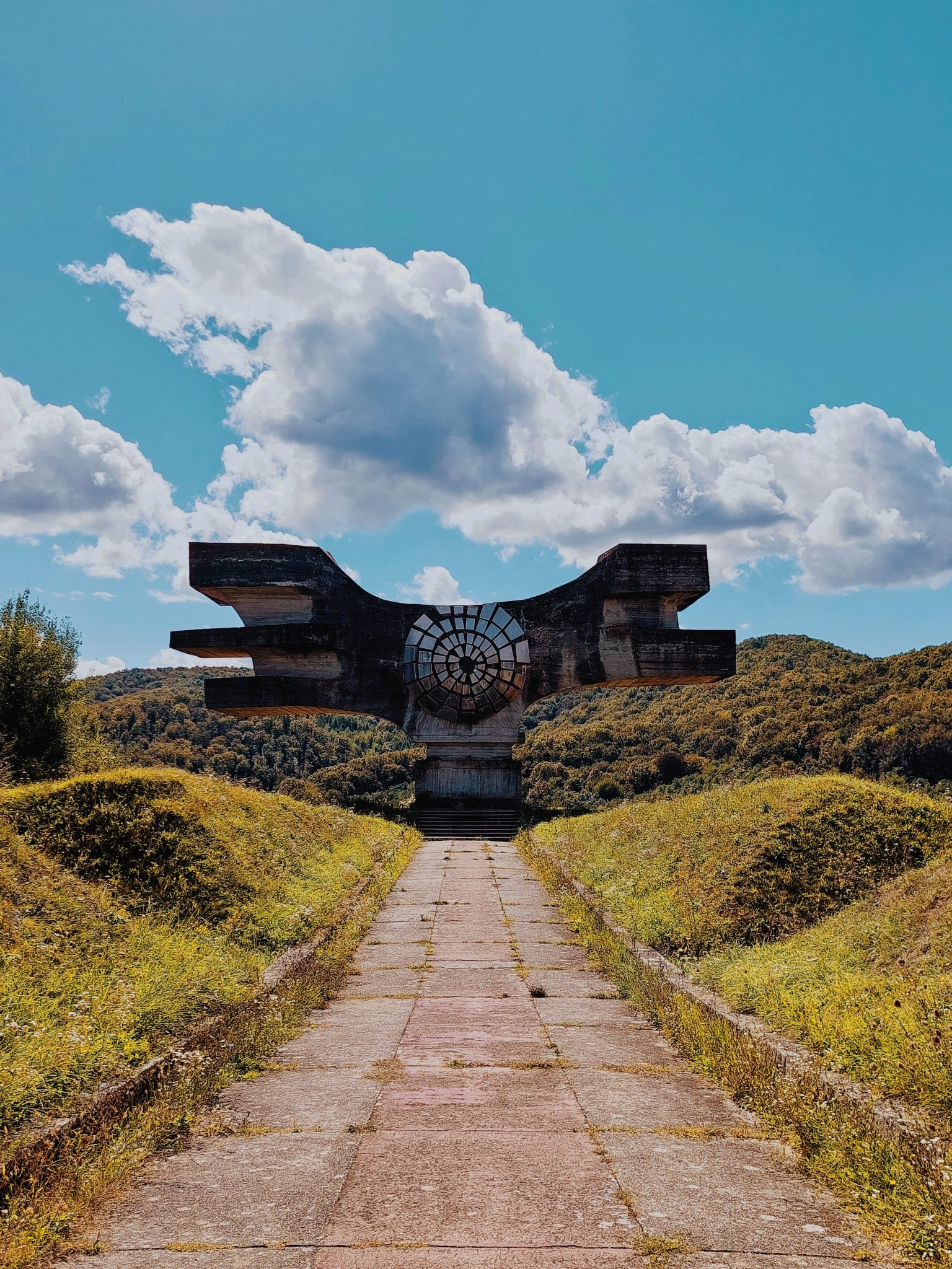 Spomenik revolucije naroda Moslavine: kod nas zaboravljen, svijet ga pamti