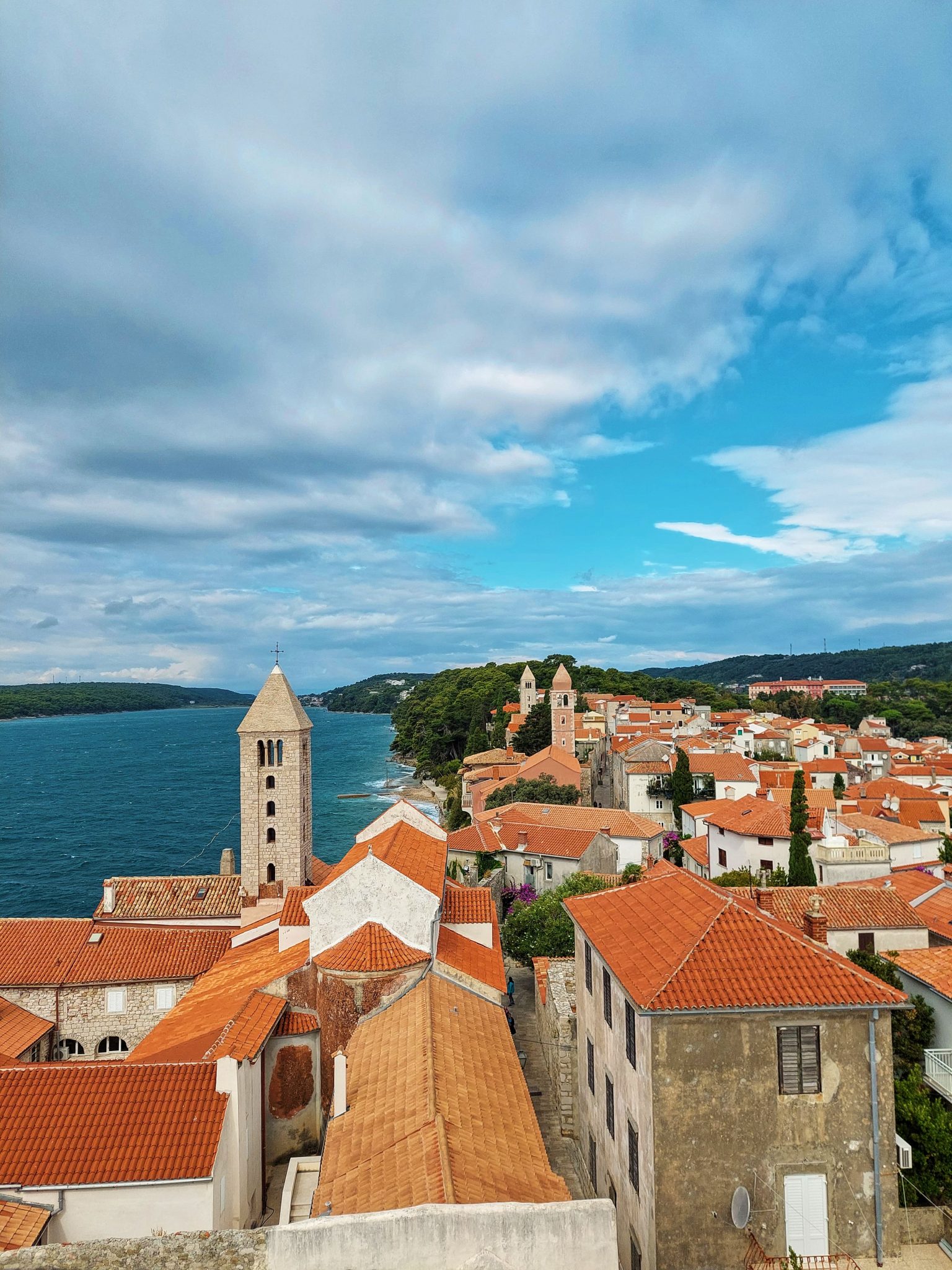 Otok RAB – otok sreće, pješčanih plaža, ukusnih torti i zavidne prirode ...
