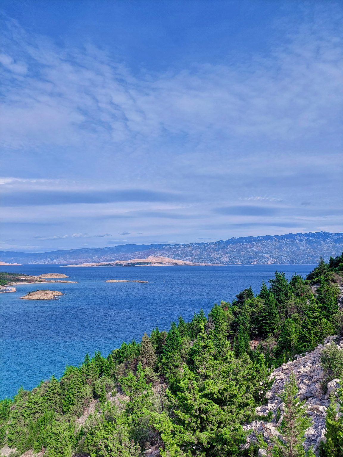 Otok RAB – otok sreće, pješčanih plaža, ukusnih torti i zavidne prirode ...