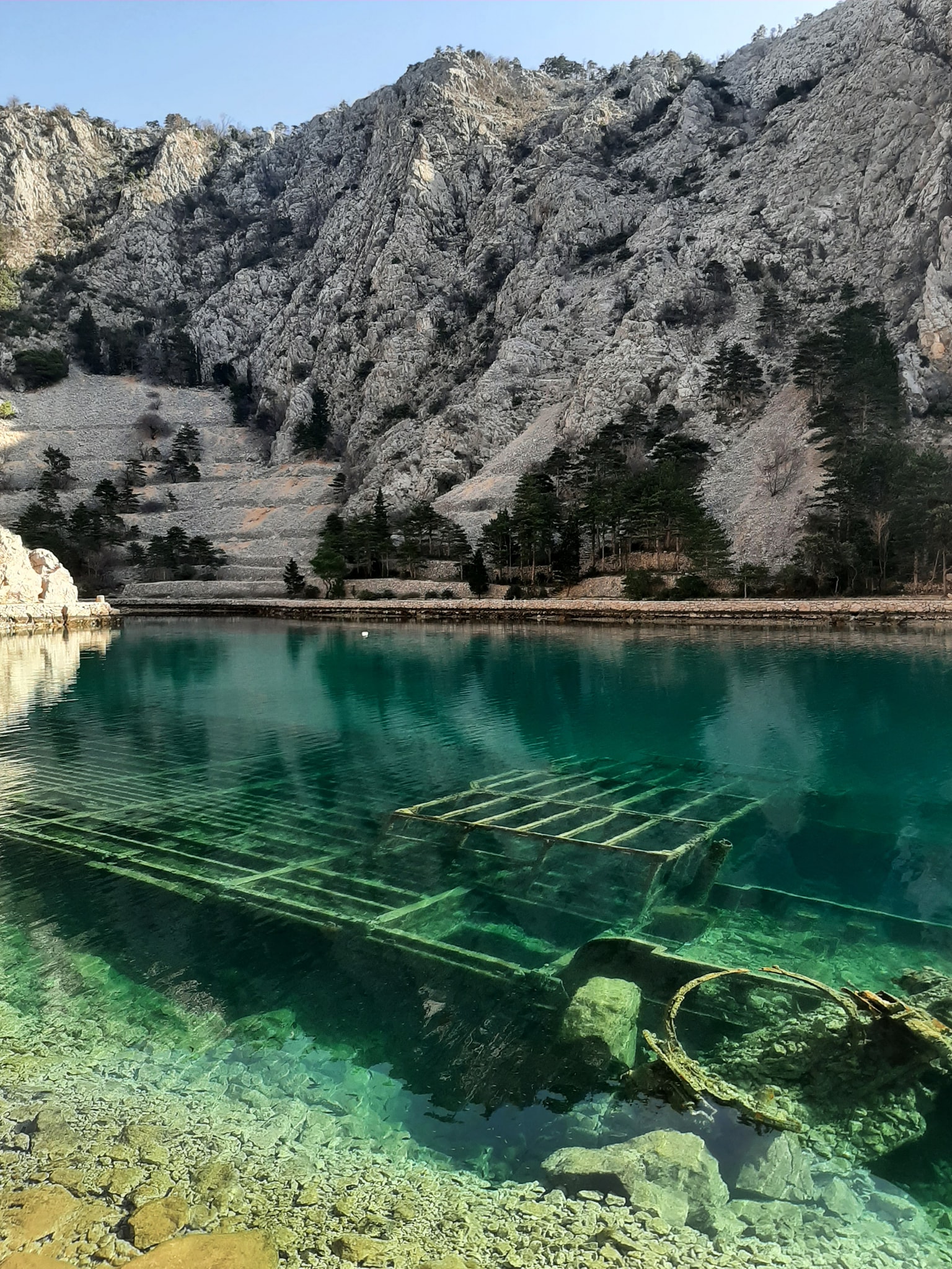 Uvala Zavratnica – kako do najljepše uvale Velebita • Travelina